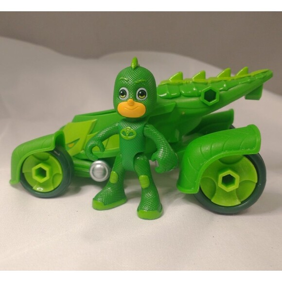 Just Play | Toys | Pj Masks Gekko Gekko Mobile 2piece Articulated ...